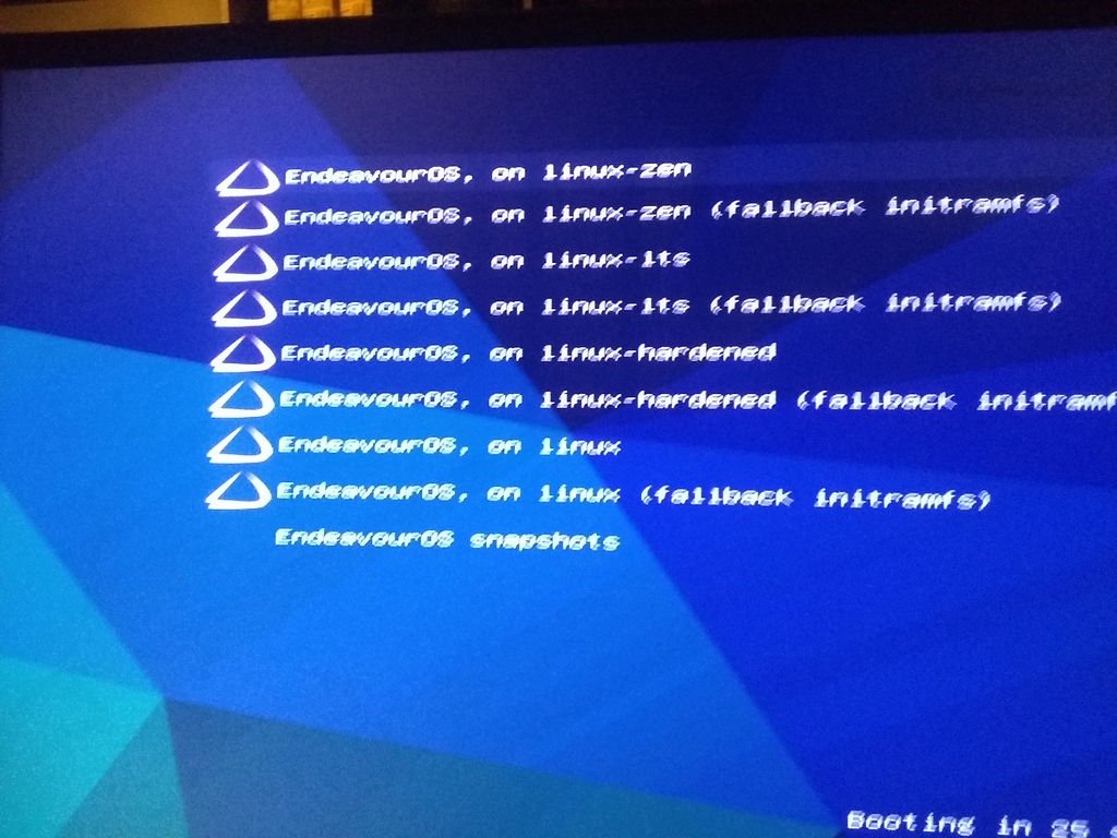 Grub splash screen is not correct - General system - EndeavourOS
