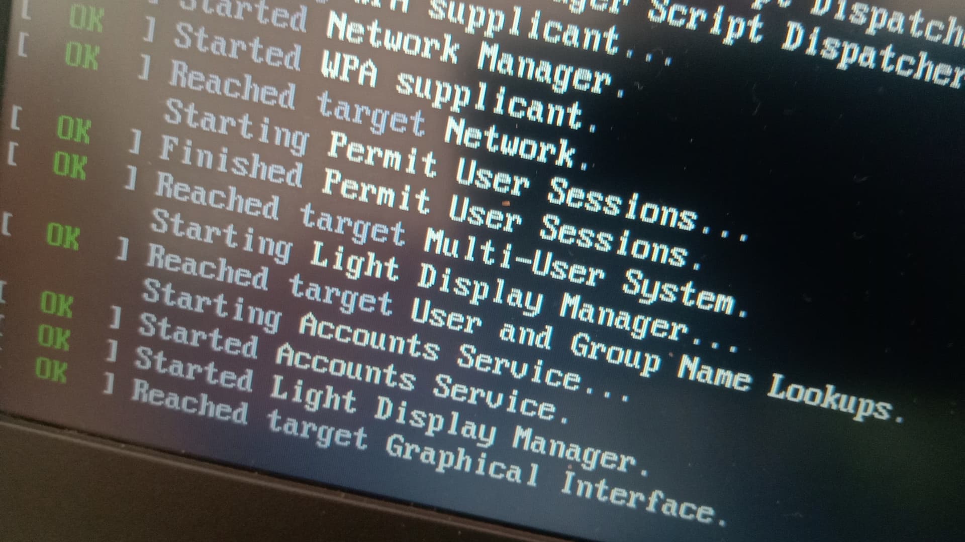 Can't boot to DE (xfce) After installing proprietary nvidia drivers - Kernel, boot, graphics ...